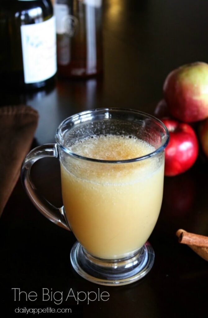 Big Apple Cocktail - Daily Appetite