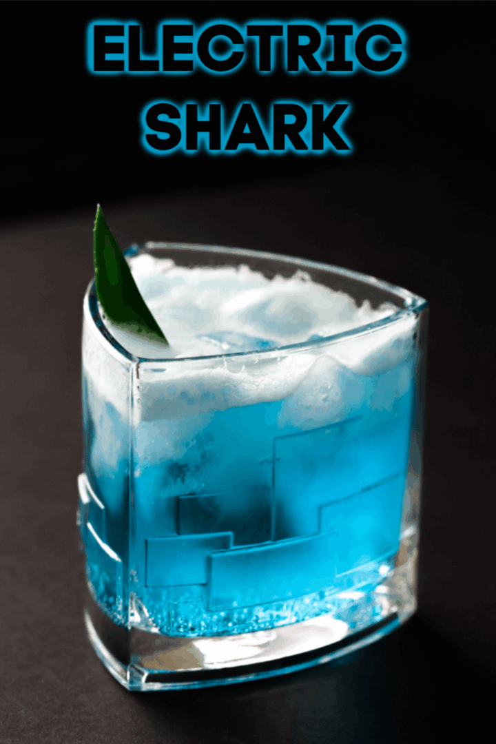 Electric Shark | A Jawesome Cocktail - Daily Appetite